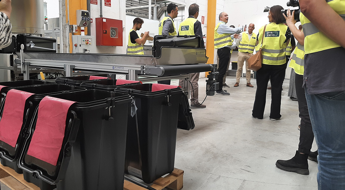 PreZero pone en marcha un sistema pionero de contenedores para residuos ...