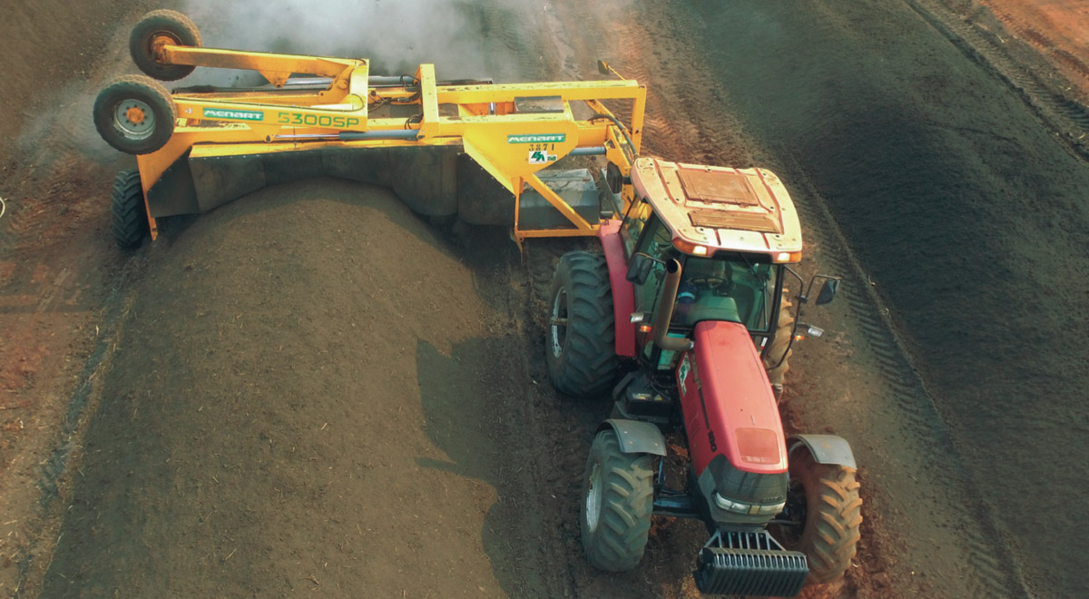 Volteadoras SP y SPM de MENART para procesos de compostaje más ...