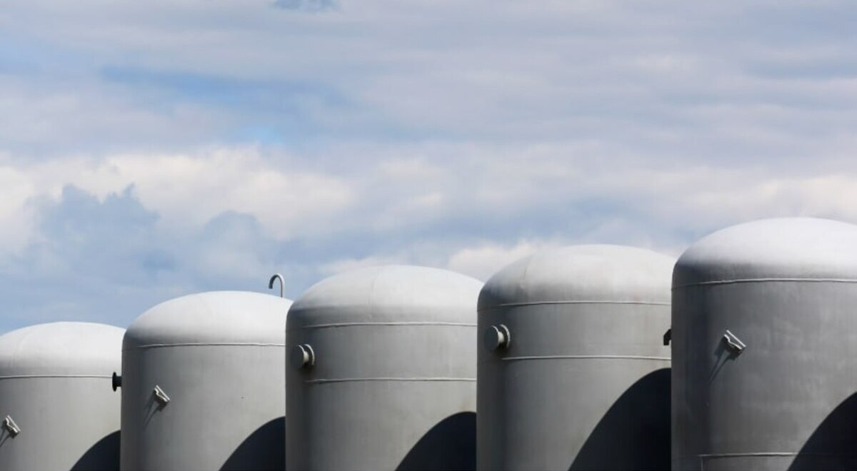 MITECO da luz verde a 794 millones de euros para 7 proyectos de ...