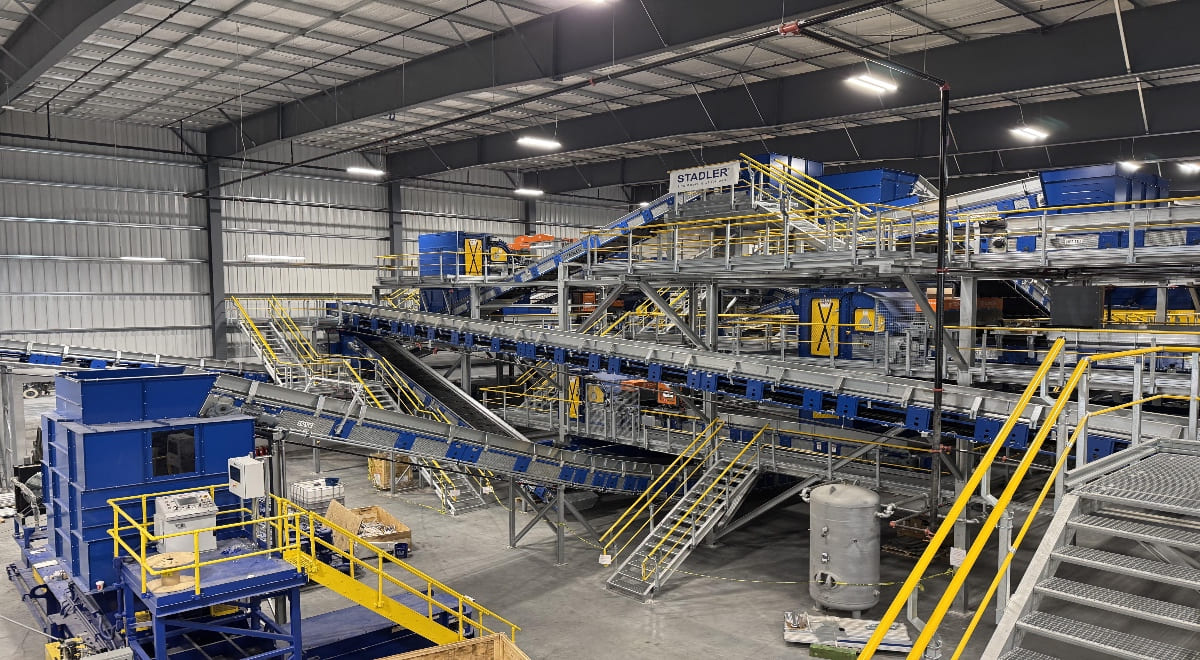 STADLER inaugura su segundo Centro de Polímeros para reforzar el ...